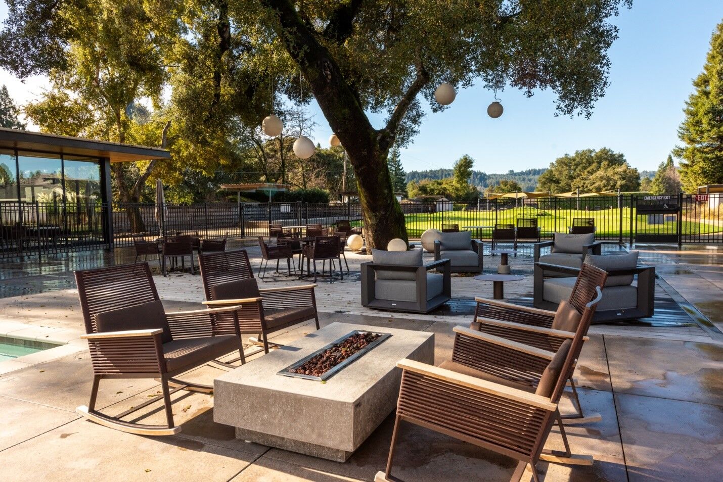 Beyond the Screen: Designing Immersive Commercial Spaces with Expert AV Integration